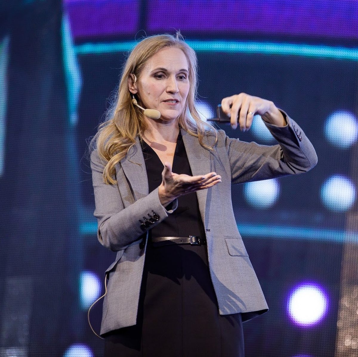 Product Positioning So Clients Get It, Buy It, Love It - How to Web